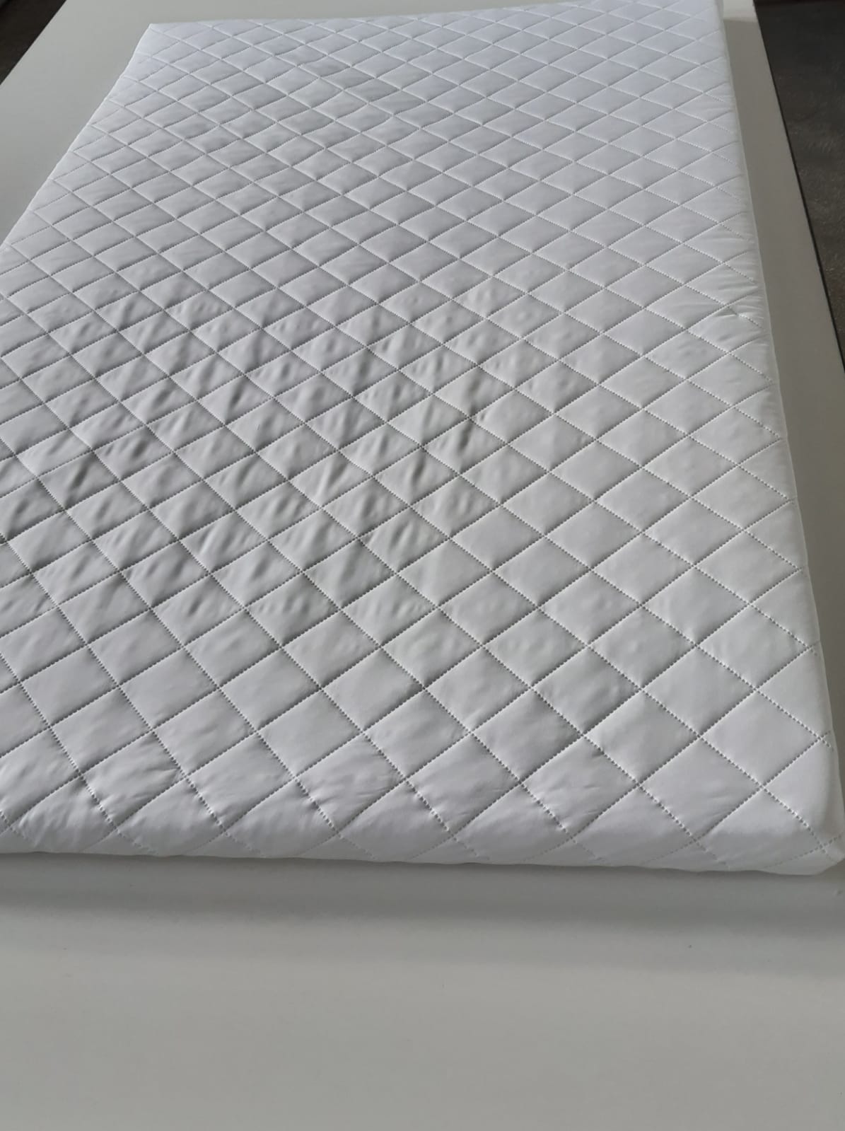 Husa pentru topper cu fermoar – garden-textil.ro